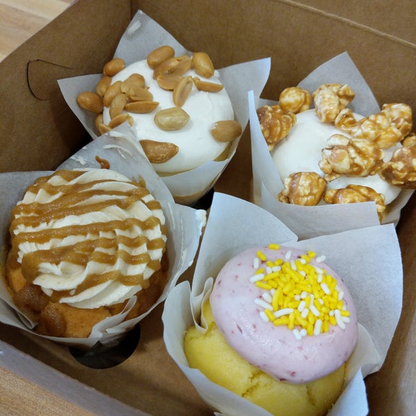 Scratch Cupcakery - 7450 Bridgewood Blvd