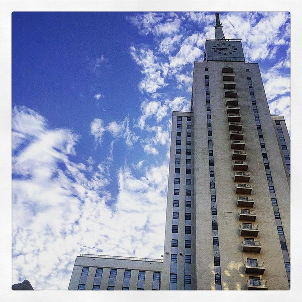 Mercantile Place Pool - Dallas, TX