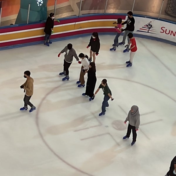 Sunway Pyramid Ice - Skating Rink in Petaling Jaya