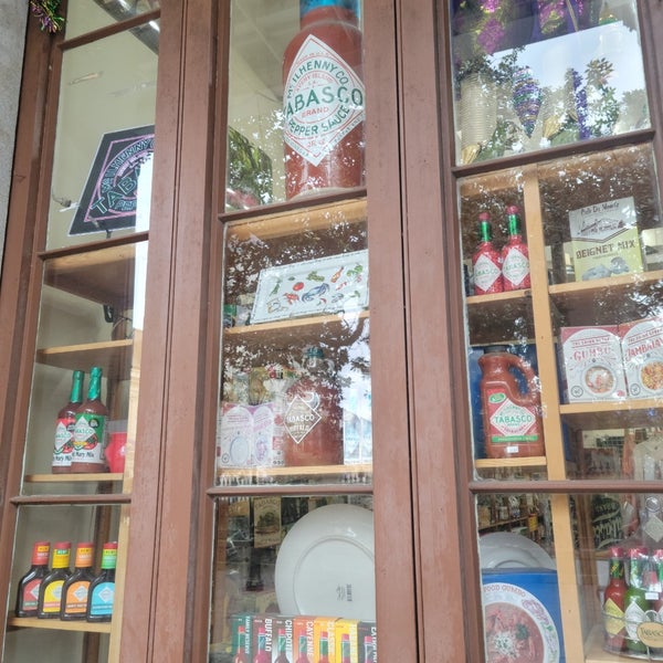 Tabasco Country Store - French Quarter - 4 tips
