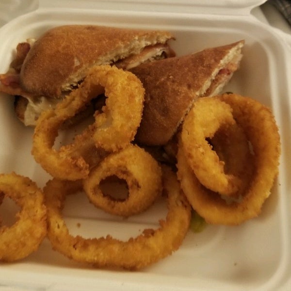 Rio Sports Book Deli - 13 tips