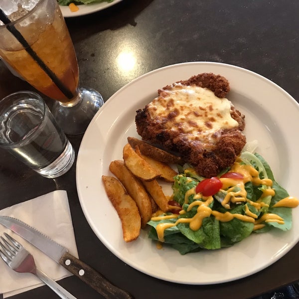 Little Castle Cafe - Diner