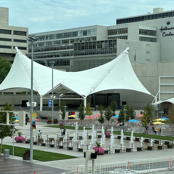 Crown Center - Shopping Mall in Kansas City