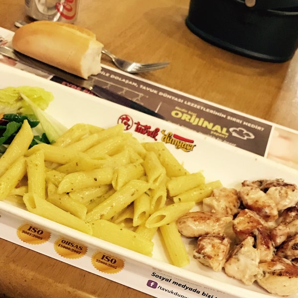 Tavuk Dünyası - Fried Chicken Joint in Maltepe