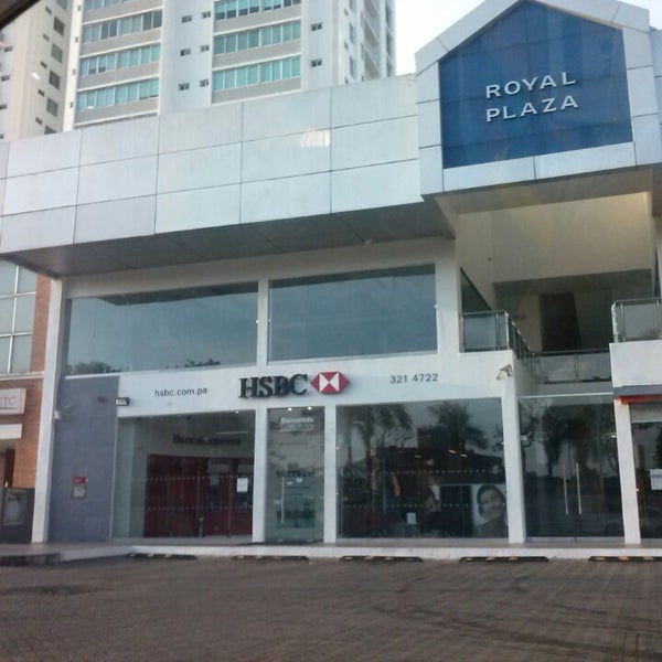 Banistmo - Royal Plaza