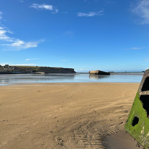 Plage d'Arromanches - Beach in Arromanches-les-Bains