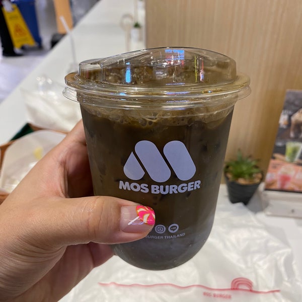 MOS Burger - Burger Joint