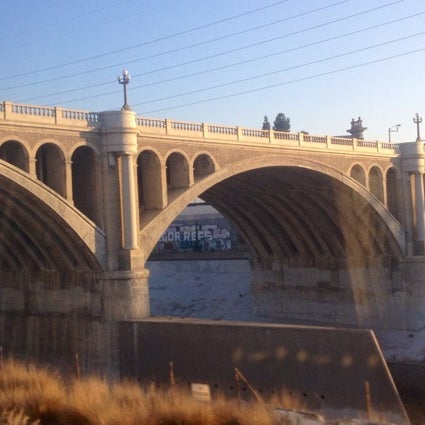 Broadway Bridge - Historic Cultural - 4 tips