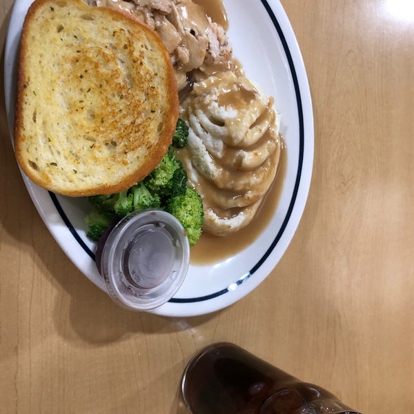 IHOP - Breakfast Spot in El Segundo
