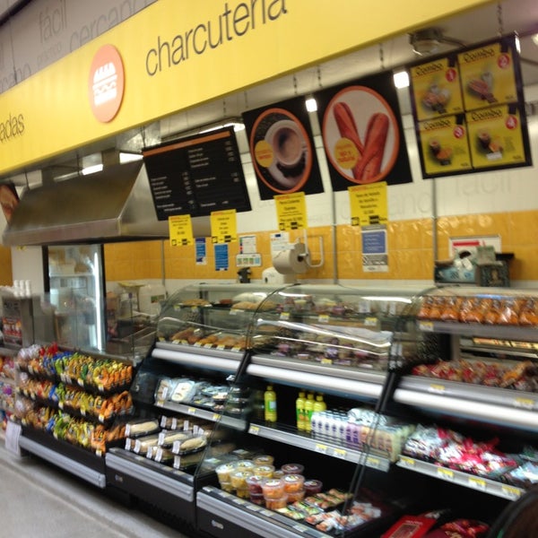 Éxito Express - Convenience Store in Parque de la 93