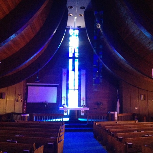 Has anyone here ever been to a non-Catholic church service? : r/Catholicism