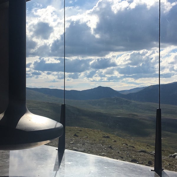 Viewpoint Snøhetta - Tverrfjellet