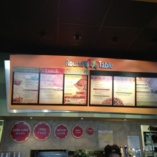 Round Table Pizza - Pizzeria