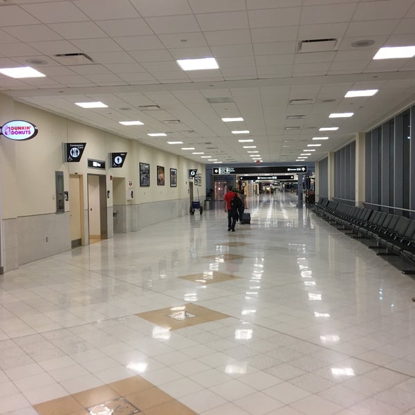 Photos at Southwest Florida International Airport (RSW) - 317 tips from ...