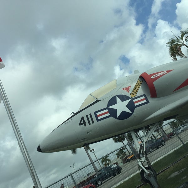 George T Baker Aviation - Miami International Airport - 1 tip