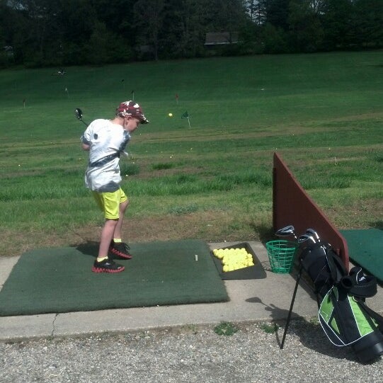 Brooklyn Country Club - Brooklyn, CT