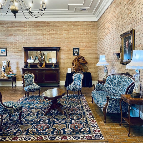 Mississippi Welcome Center - Tourist Information and Service in Moss Point