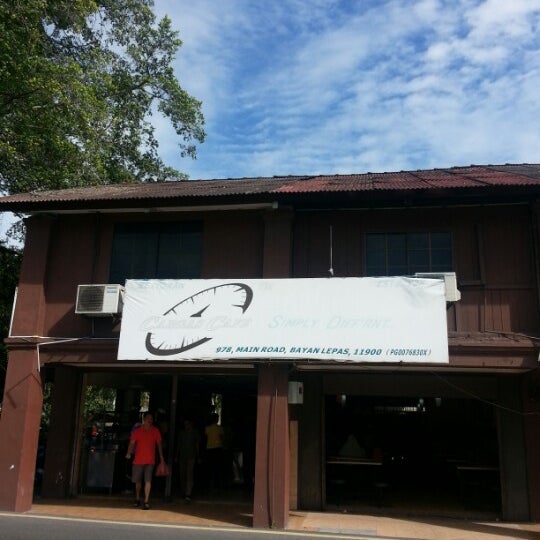 cargas-cafe-978-jalan-bayan-lepas