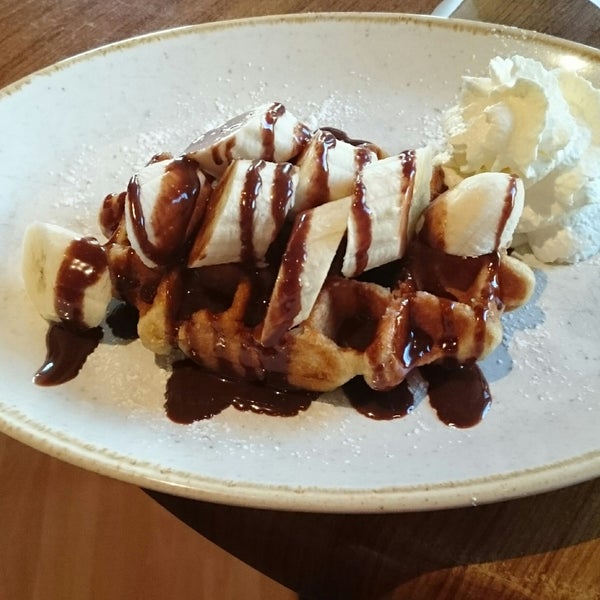 Red Berry Coffee Company - 2-4 Main St