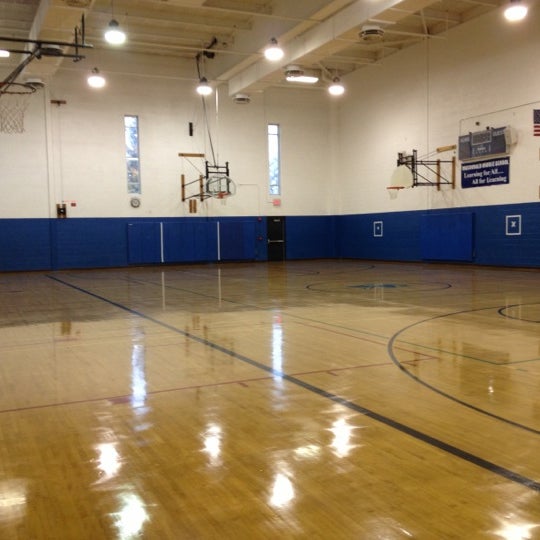 MacDonald Middle School - Middle School in East Lansing