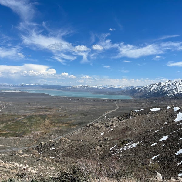 Mono Lake Viewpoint - Scenic Lookout