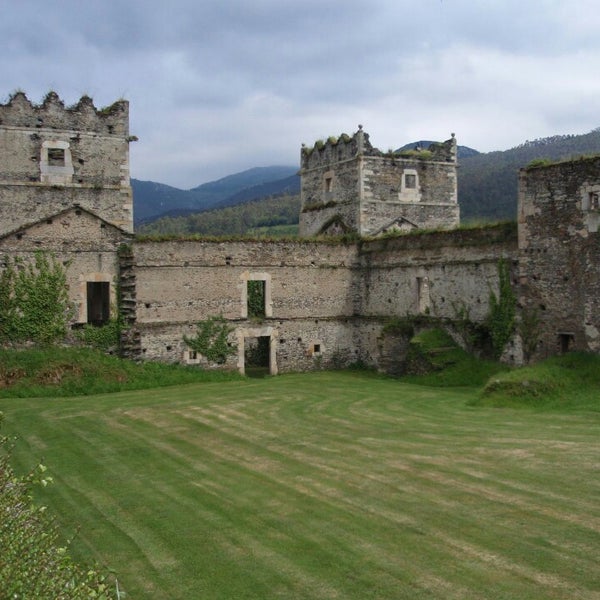 Castillo de Anleo - Historic and Protected Site