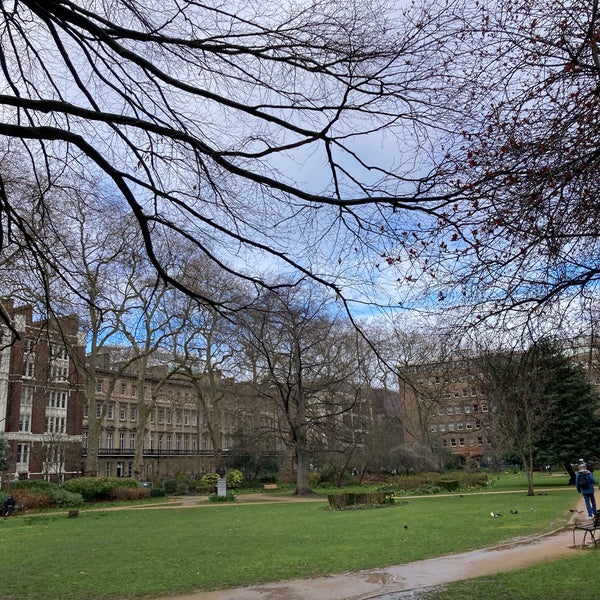 Gordon Square - Park