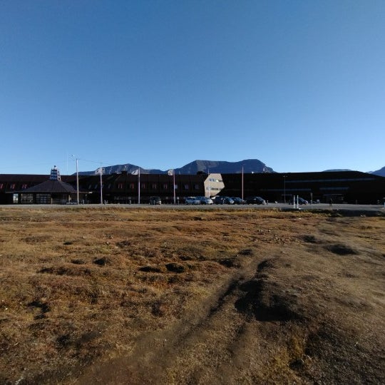 UNIS - The University Centre in Svalbard - Longyearbyen, Svalbard og ...
