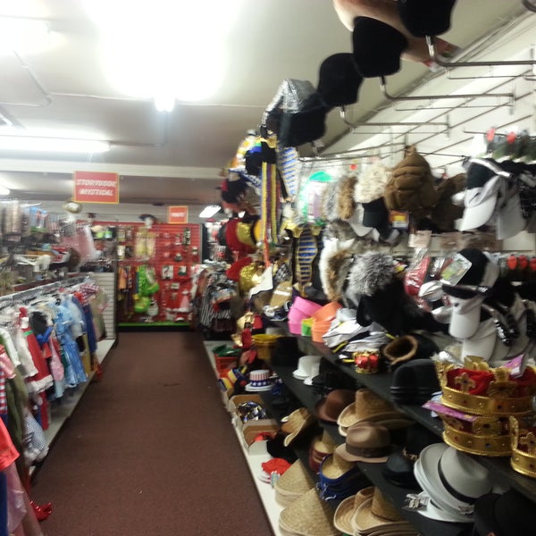 Champion Party Supply - Interbay - 11 tips