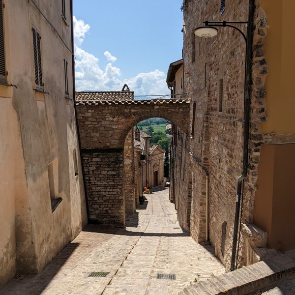 Spello - City