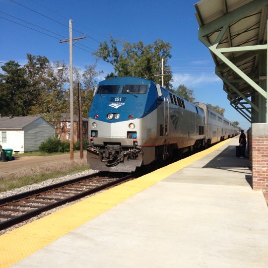 Amtrak: Brookhaven - Rail Station in Brookhaven