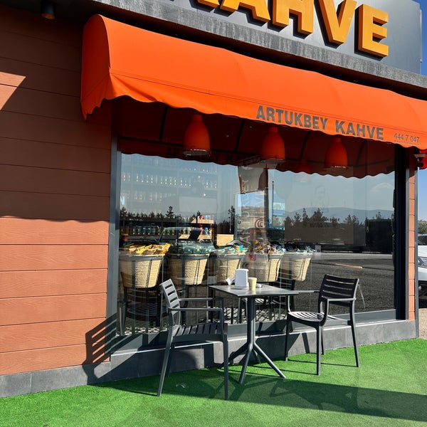 Artukbey Kahve - 1 tip from 114 visitors