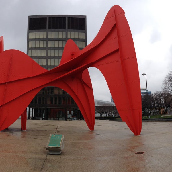Calder Plaza - 4 tips from 1646 visitors