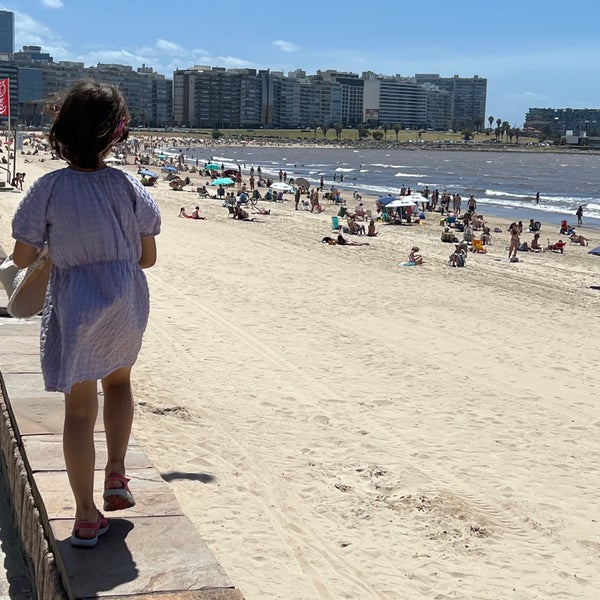 Playa de los Pocitos - Beach in Montevideo