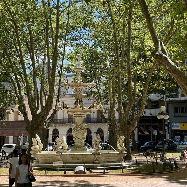 Plaza De La Constitución - Plaza in Montevideo