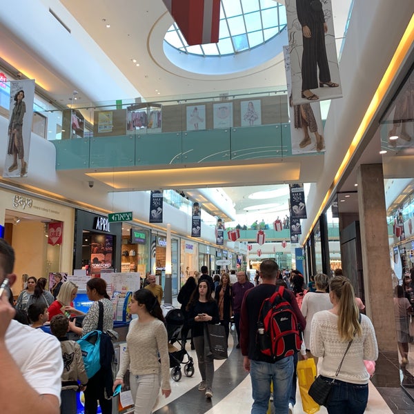Ir Yamim Mall קניון עיר ימים - זלמן שז"ר, Netanya