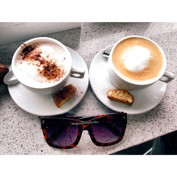 Truscott Italian Bakery & Deli - Bakery in Mississauga