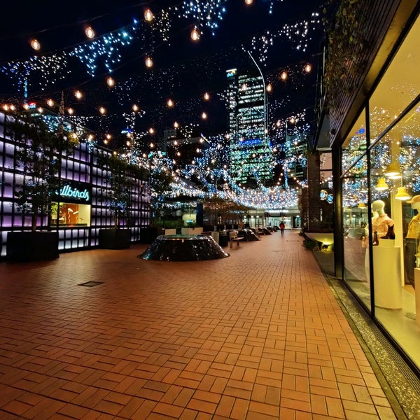 Photos at Britomart Square - Britomart - Auckland, Auckland