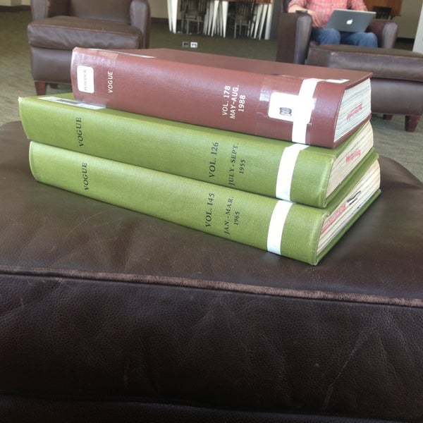 Photos at Jen Library - Library in Savannah