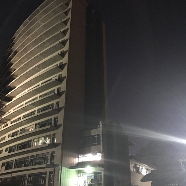 I.C.E. - Government Building in Ice Sabana