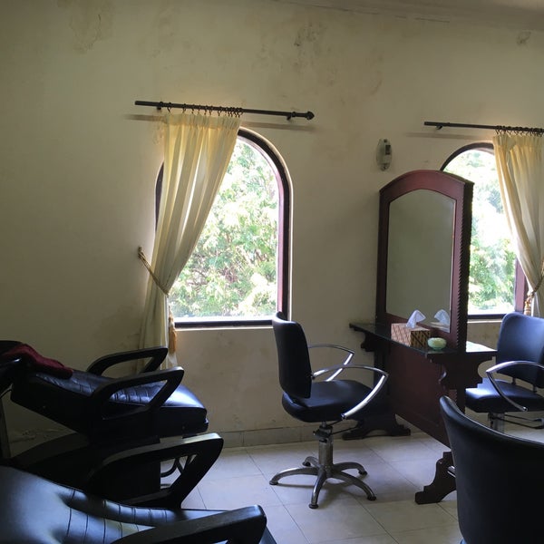 Bali Ratu Relaxation & Esthetic Spa - Jl. Kartika Plaza