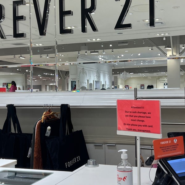 Forever 21 - Clothing Store in Midtown