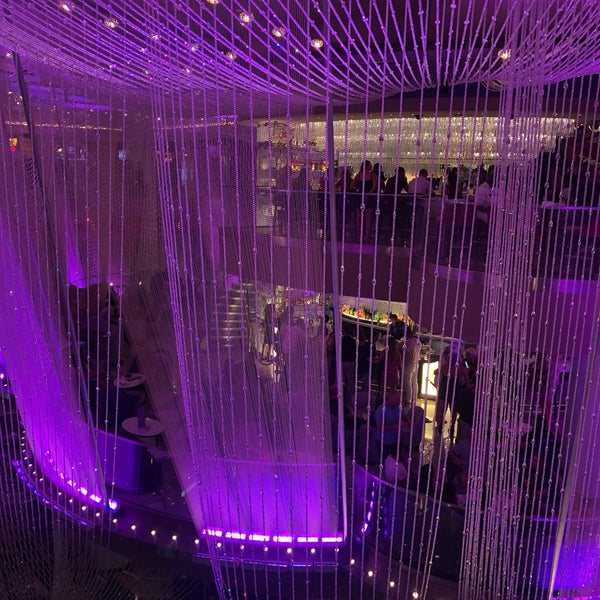Cosmopolitan Platinum VIP Lounge - 5 tips from 763 visitors