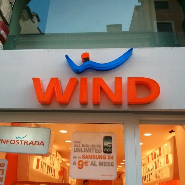 Negozio WindTre - 1 tip
