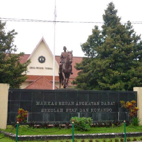 Photos at SESKOAD TNI AD - Bandung, Jawa Barat