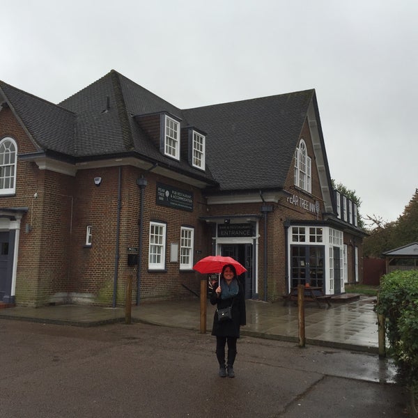 Pear Tree - Pub in Welwyn Garden City