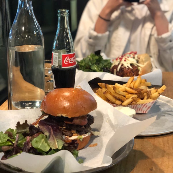 Clove & Hoof Restaurant - Temescal - 4001 Broadway