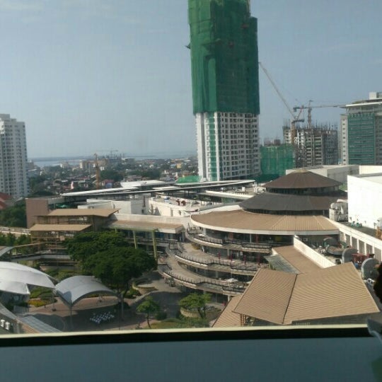 Insular Life Cebu Business Centre - Office