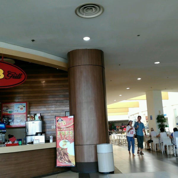 Robinsons Foodcourt - Food Court