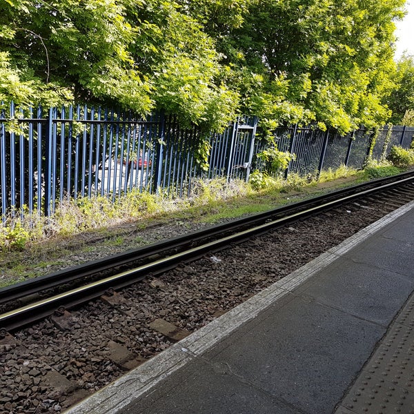 Epsom Railway Station (EPS) - Rail Station in Epsom